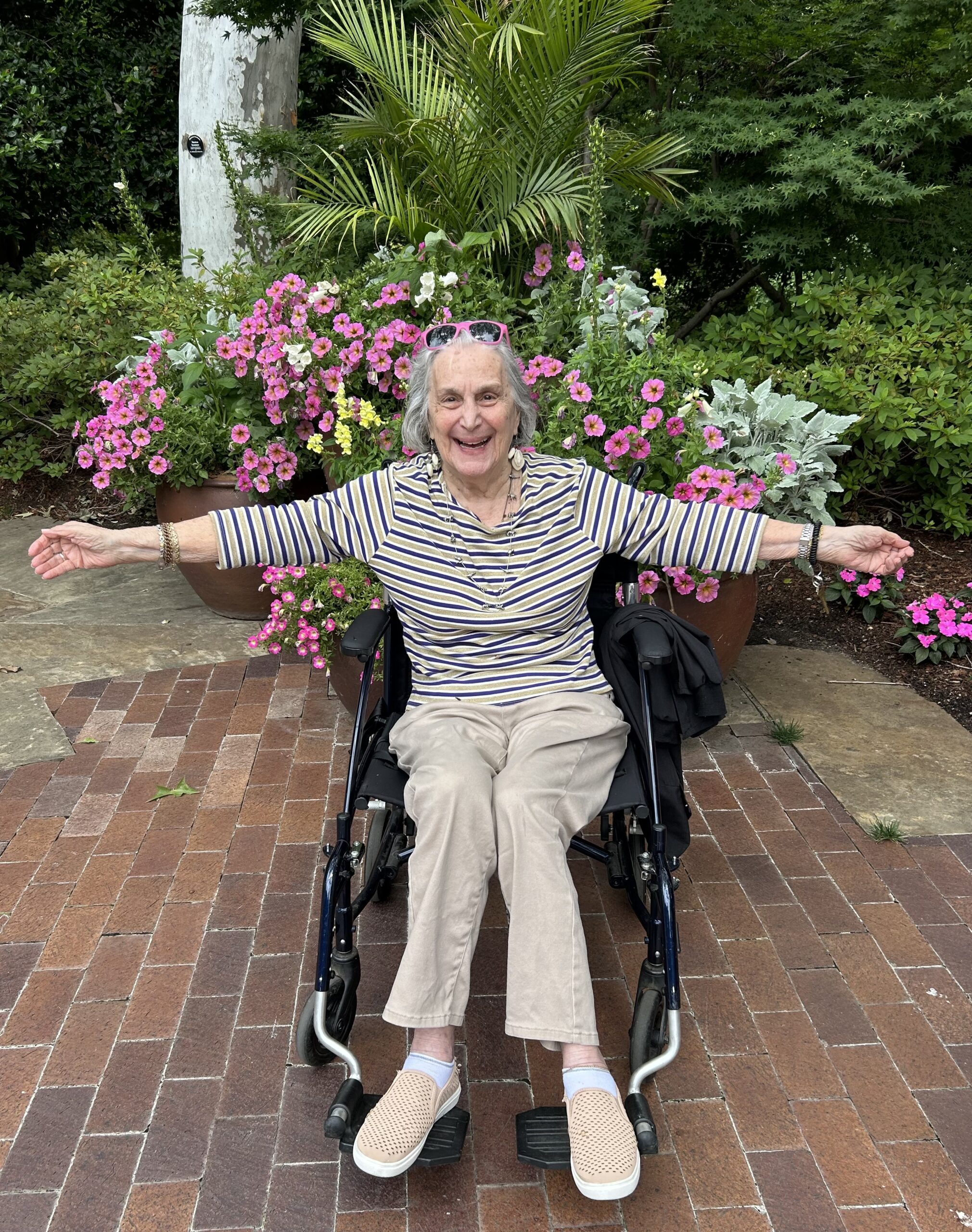 Happy May Day and Happy Lei Day!! – Aloha Denise